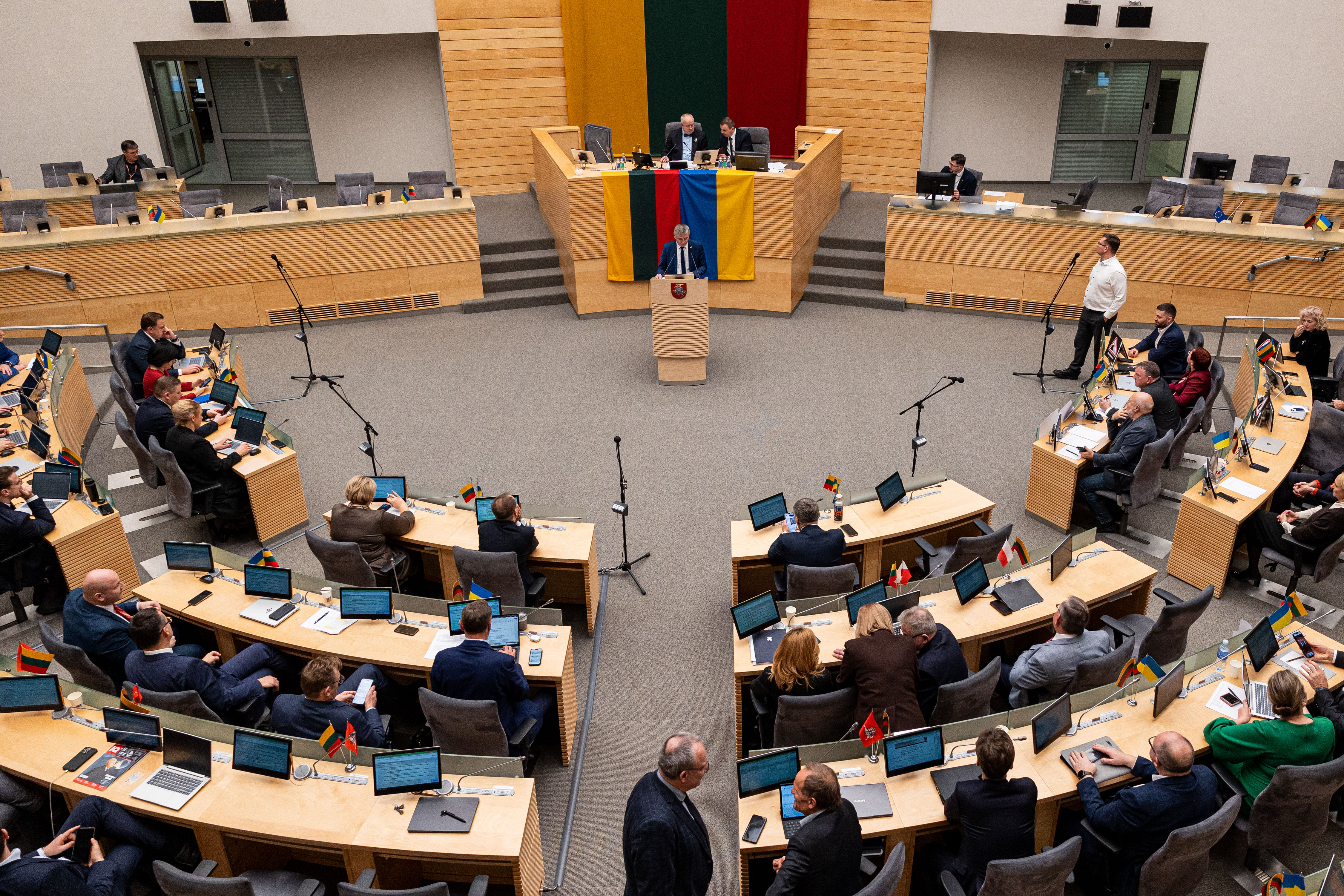 Parlamentas baigė rudens sesiją