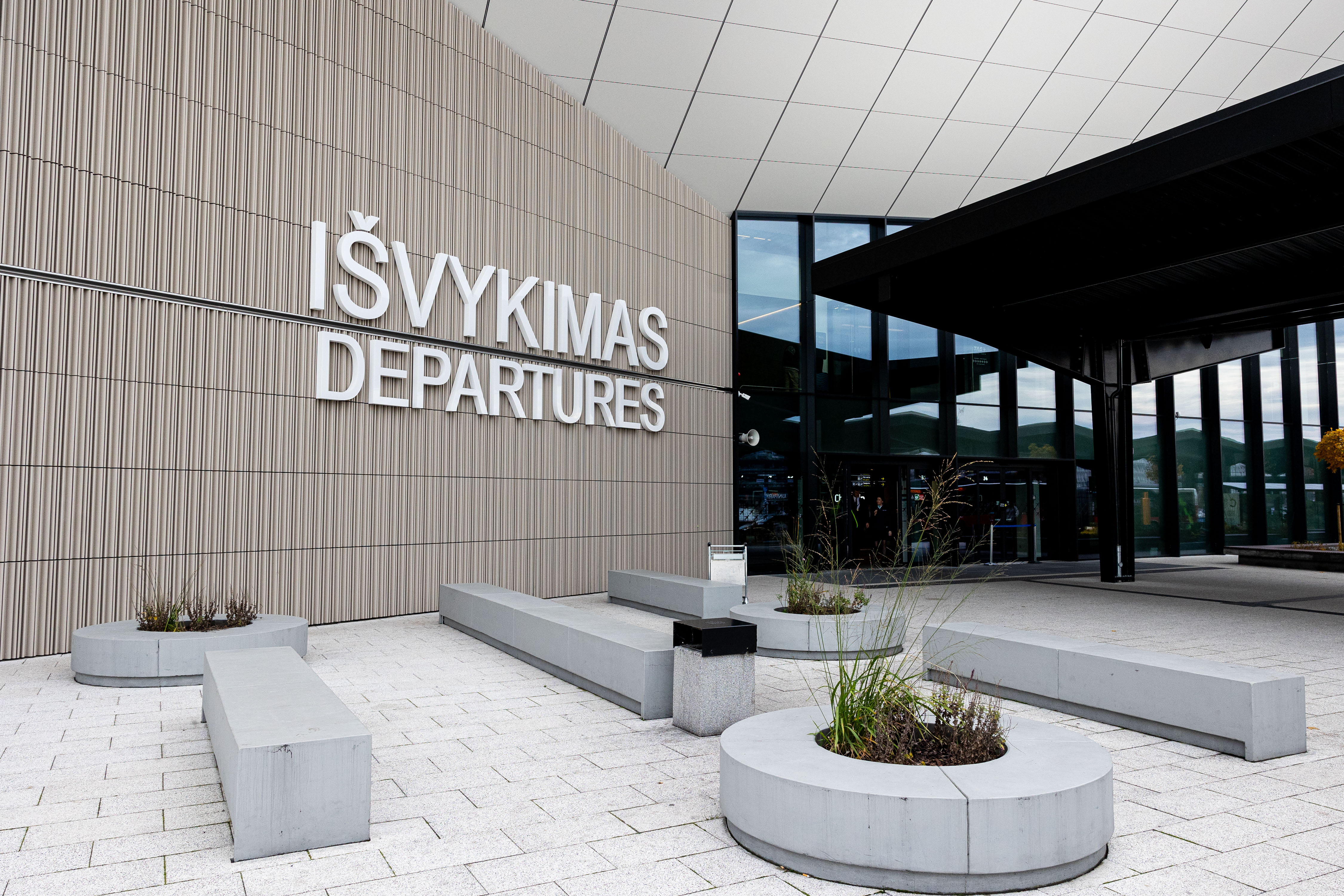 LTOU vadovas: Vilniaus oro uostas galės aptarnauti 8 mln. išvykstančių ...