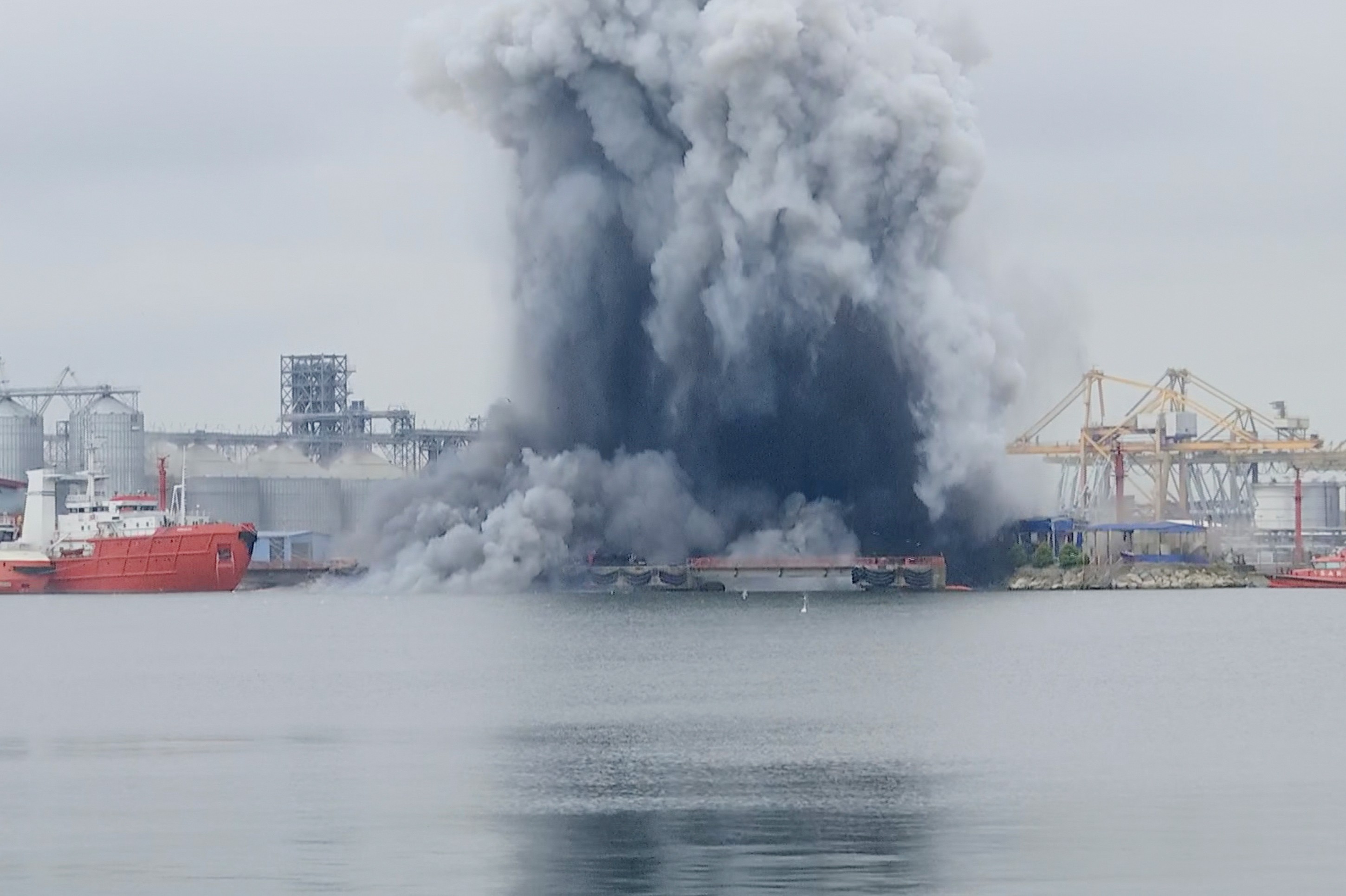 Ukraina: Rumunijoje sprogusį droną nuo kurso nukreipė Rusija ...