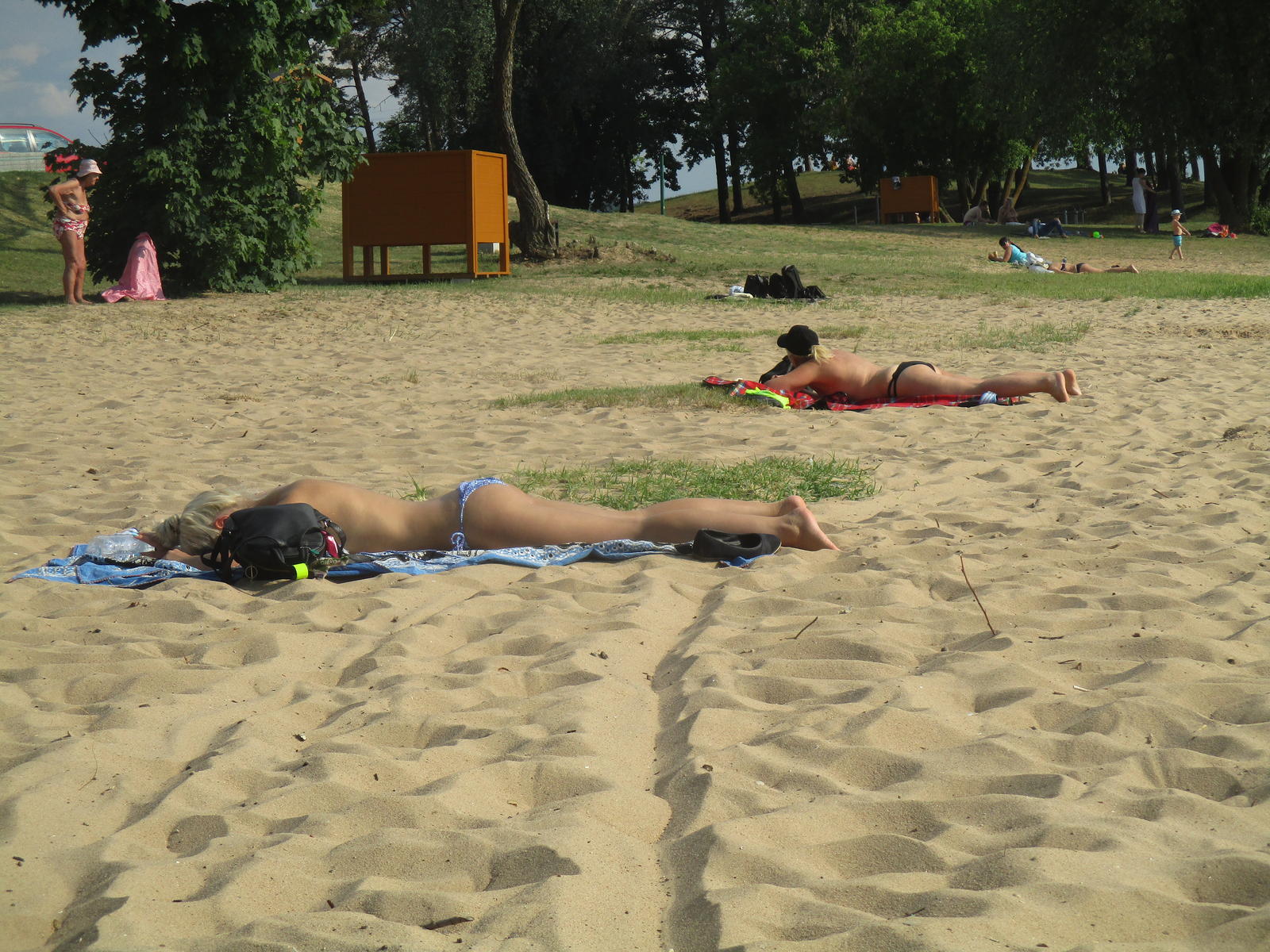 Kaitri saulė kauniečius išginė į paplūdimius